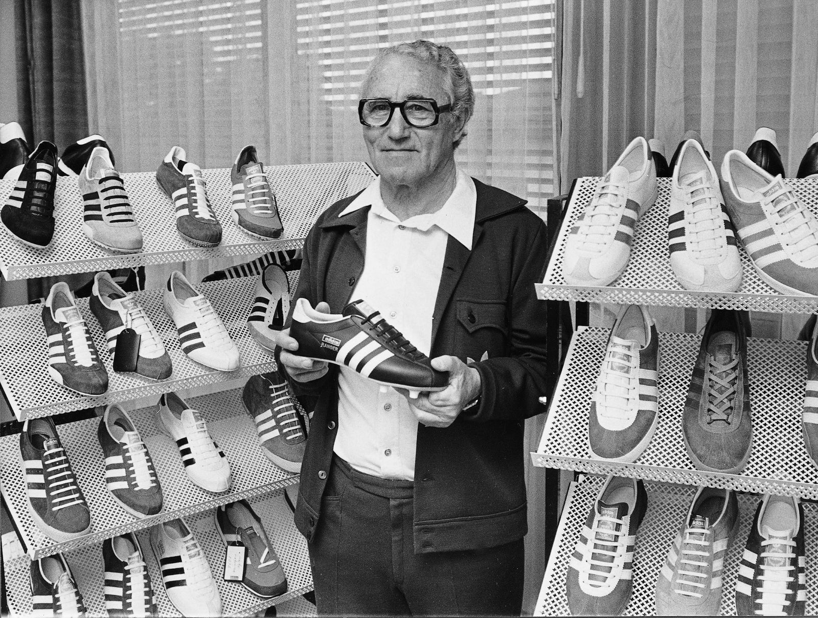 The History of Adidas : the Brand with the 3 Stripes – Urban Syndicate